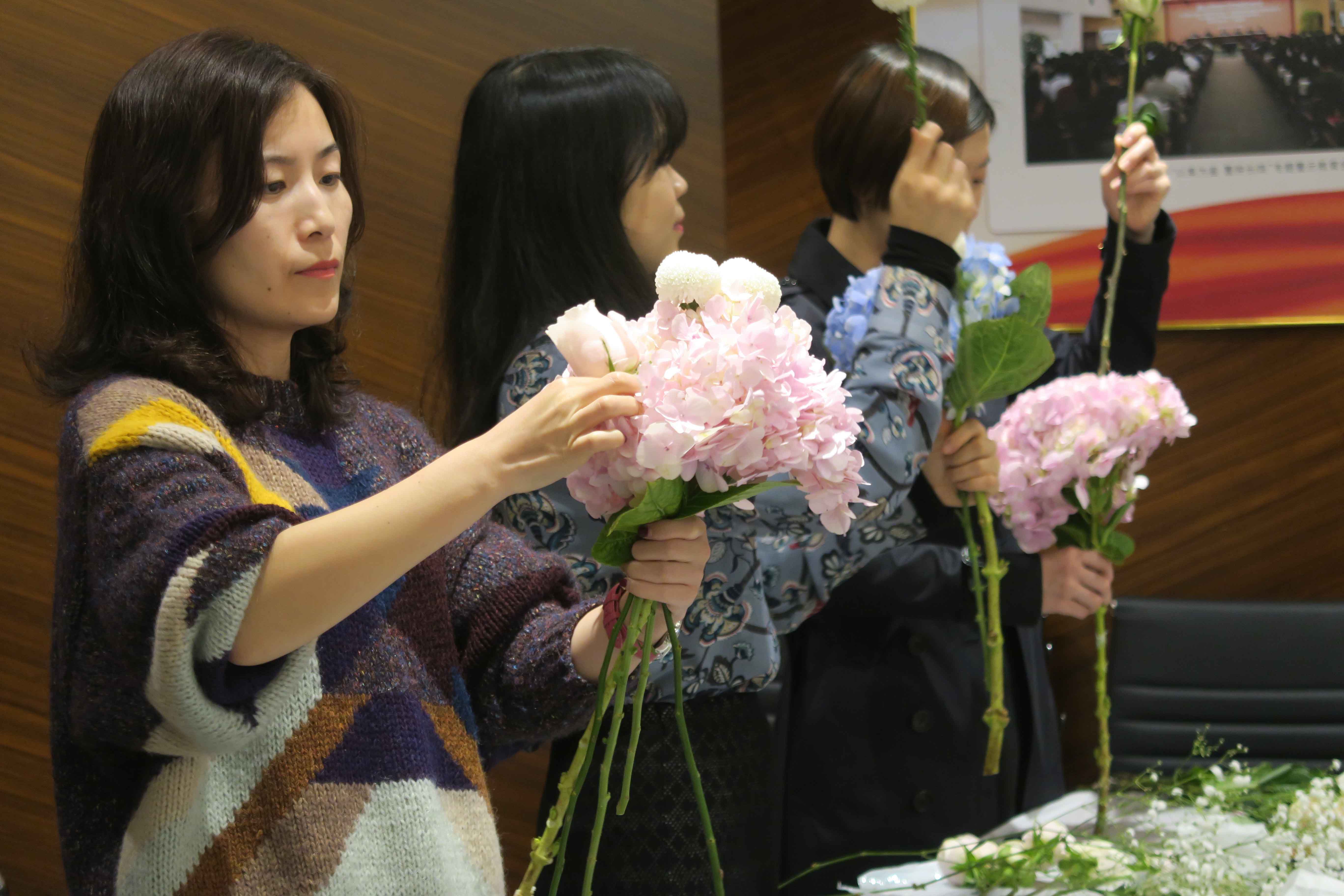 鮮花插花班:精緻韓式花束花藝班 | JOLLYHUB