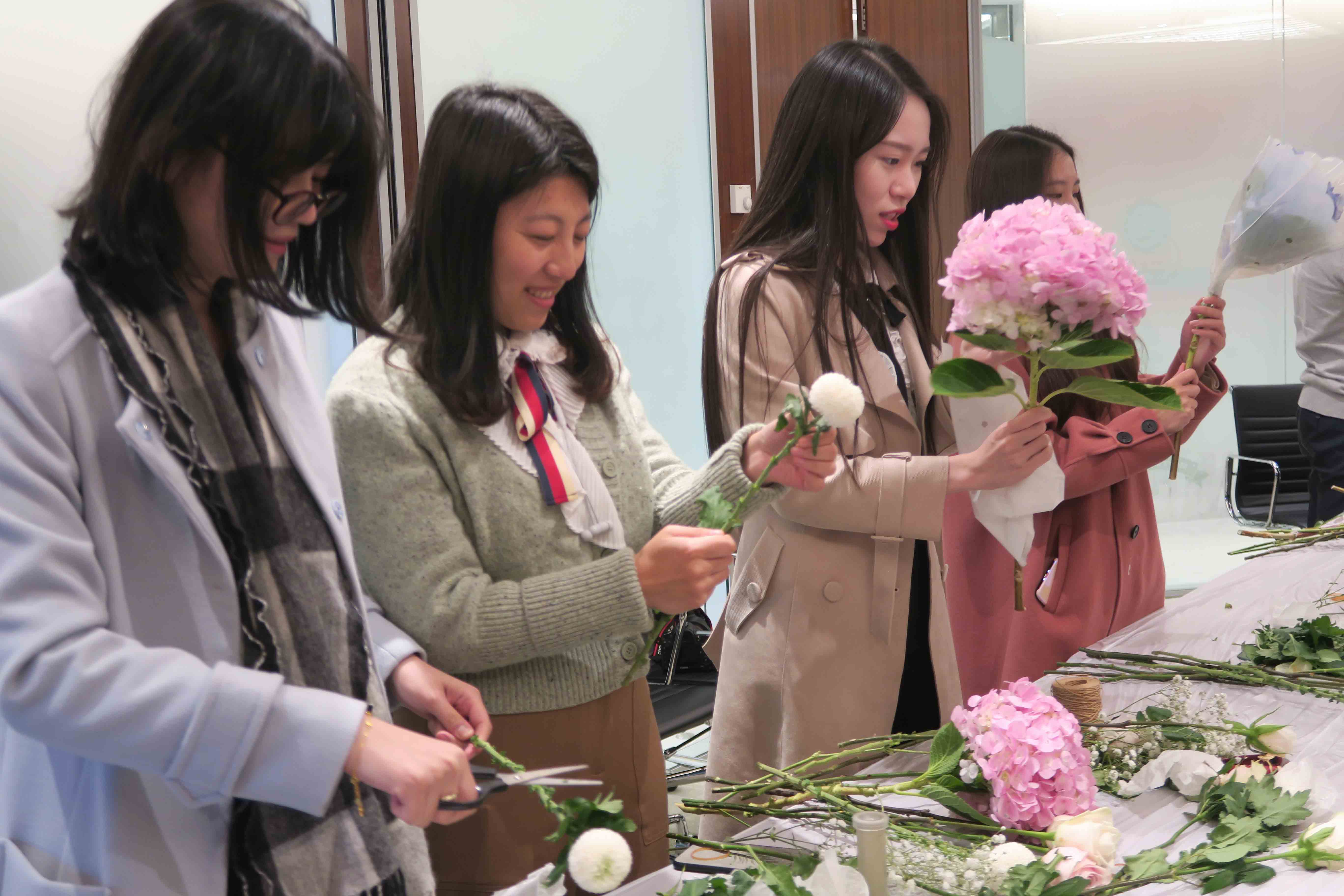 鮮花插花班:精緻韓式花束花藝班 | JOLLYHUB